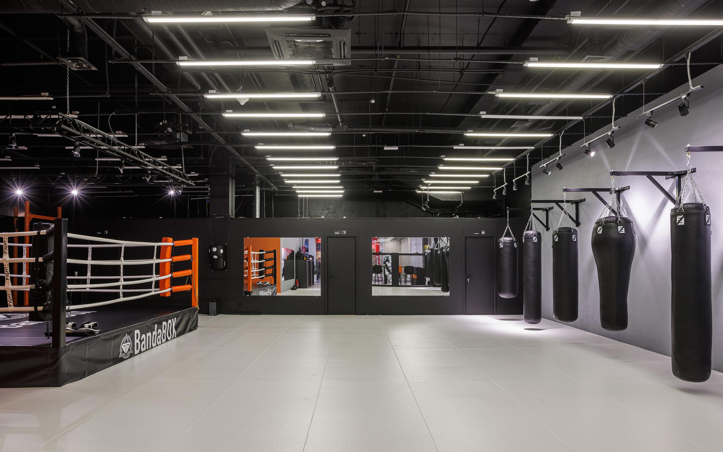 BandaBox, клуб единоборств на Ленинском проспекте, 123в (ТЦ Галон, 1 ...