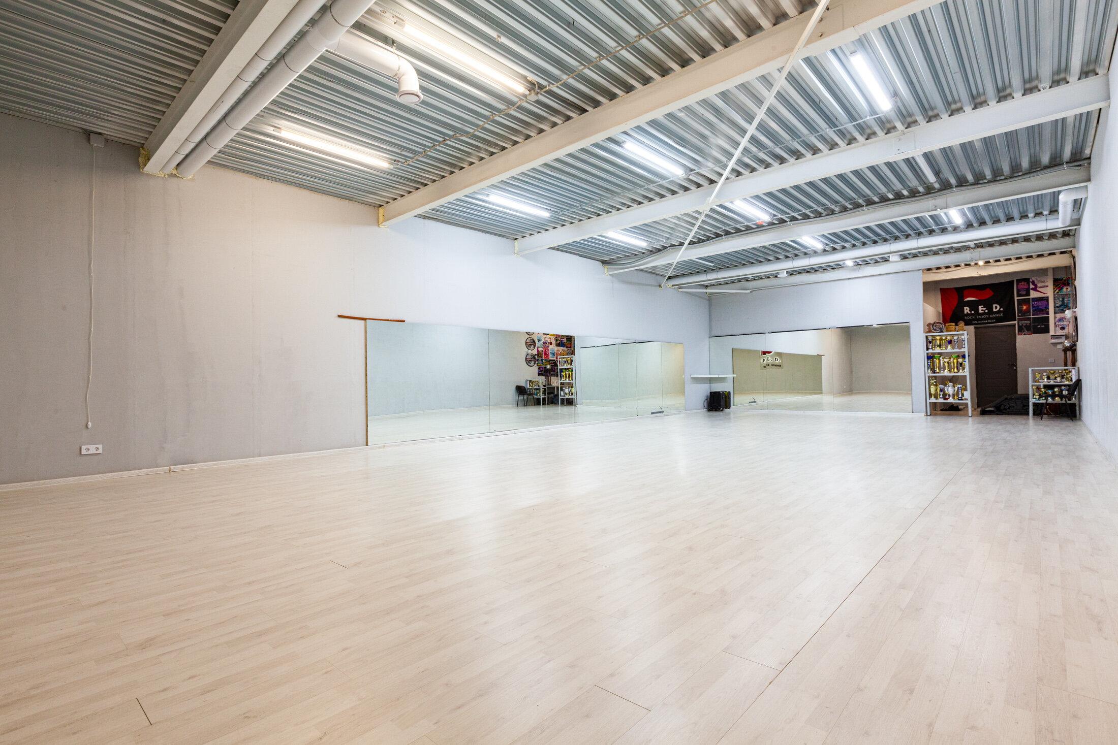 RED Dance Studio, школа танцев на метро Озёрная в Москве 🎓 отзывы, фото ...